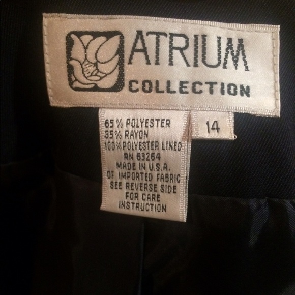 Atrium | Jackets & Coats | Front Zip Up Dk Blue Size 4 Atrium Blazer ...