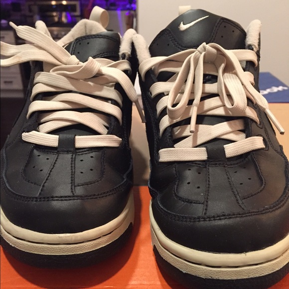 Nike | Shoes | Nike Cringe | Poshmark