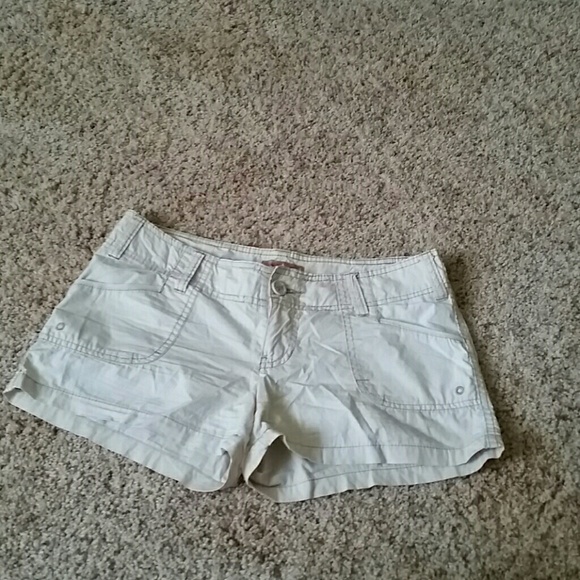 No Boundaries | Shorts | Cute Cream Colored Shorts Low Cut | Poshmark