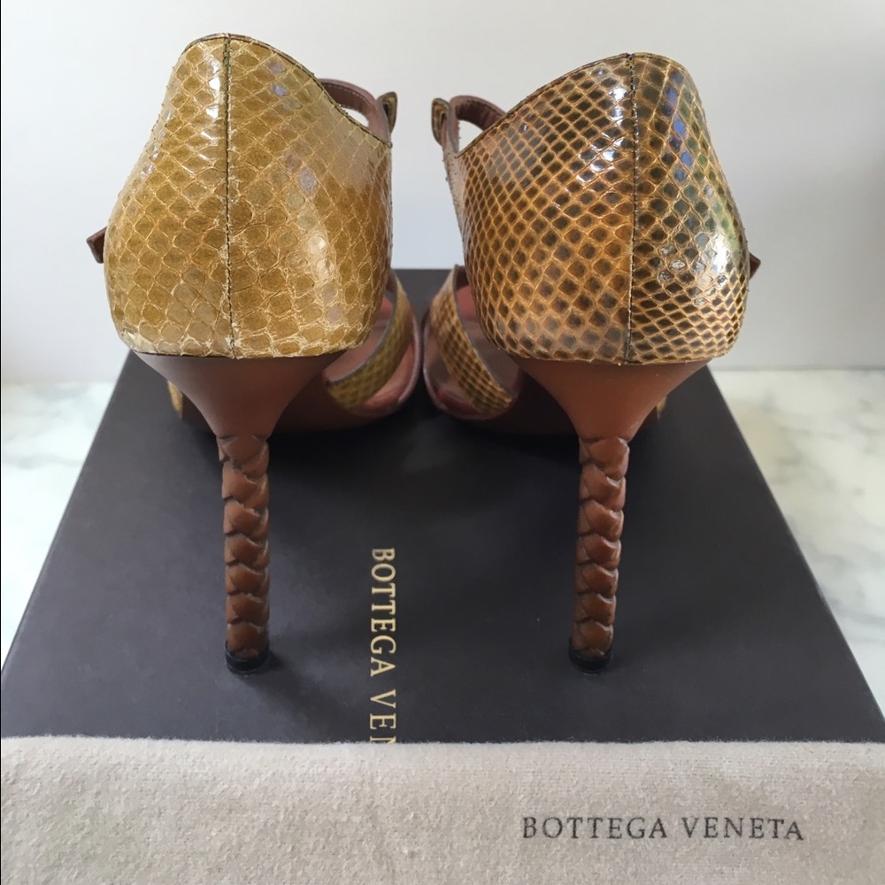 Bottega Veneta Leather & Snakeskin Heels 39.5 - Gem