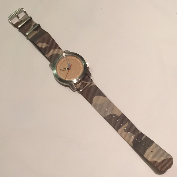 Neff | Accessories | Nwt Neff Camo Tactical Watch With Silver Face ...