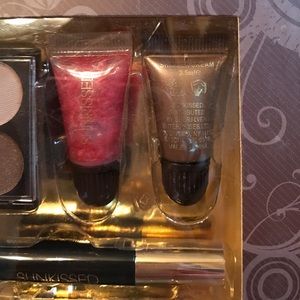 Makeup | Makeup Set | Poshmark