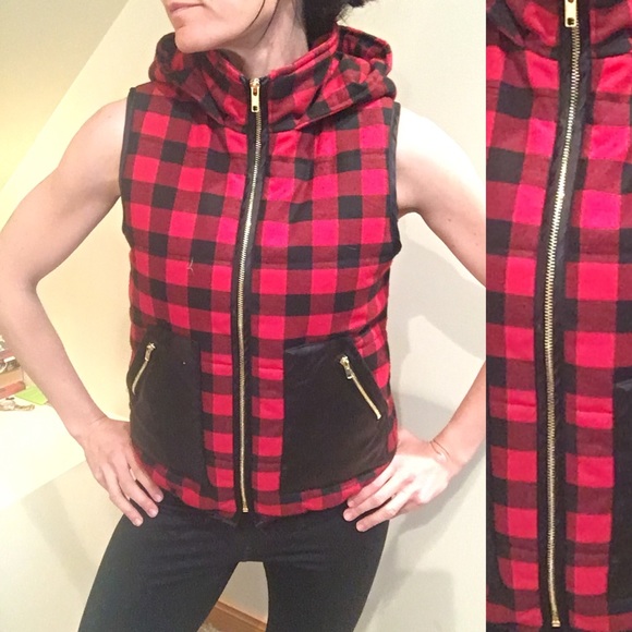 Si Style | Jackets & Coats | Si Style Checkers Vest | Poshmark