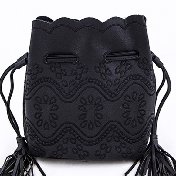 Bags | Embroidered Drawstring Bucket Crossbody Purse Bag | Poshmark