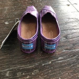 Toms | Shoes | Youth Toms Purple Glitter Stripe | Poshmark