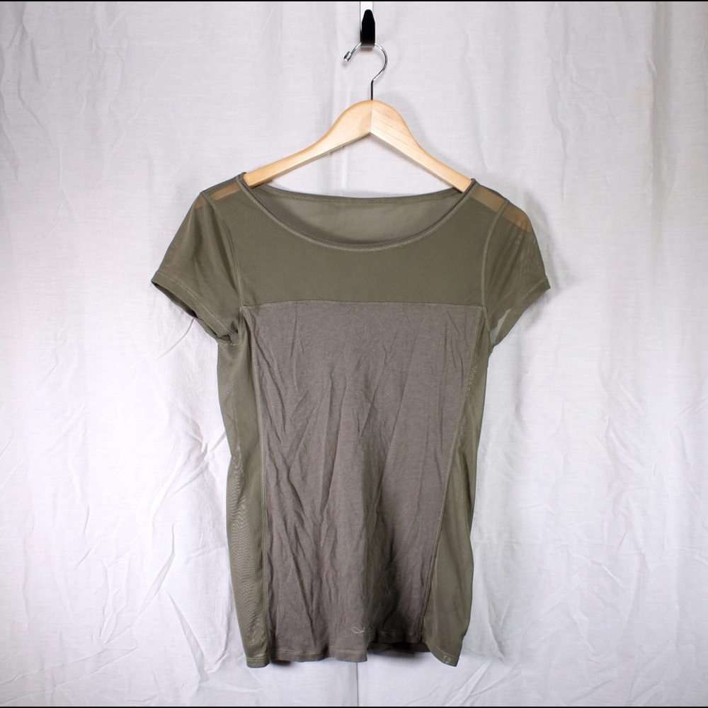 Mesh Paneling T - Gem