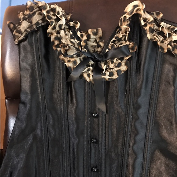 Yandy | Tops | Ruffle Leopard Cheetah Corset Bustier Waist M | Poshmark