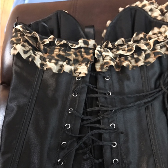 Yandy | Tops | Ruffle Leopard Cheetah Corset Bustier Waist M | Poshmark