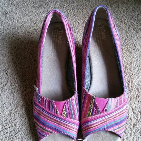 Toms | Shoes | Toms Pink Mutli Colored Striped | Poshmark