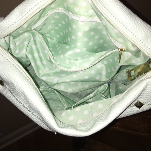 Bags | Chic Flirty Summer Crossover Bag | Poshmark