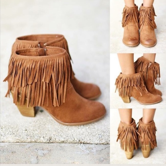 Urban Outfitters | Shoes | Boho Fringe And Chain Block Heel Suede ...