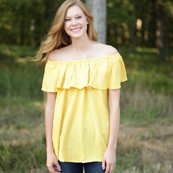Tops | Nwt Womens Yellow Off The Shoulder Top | Poshmark