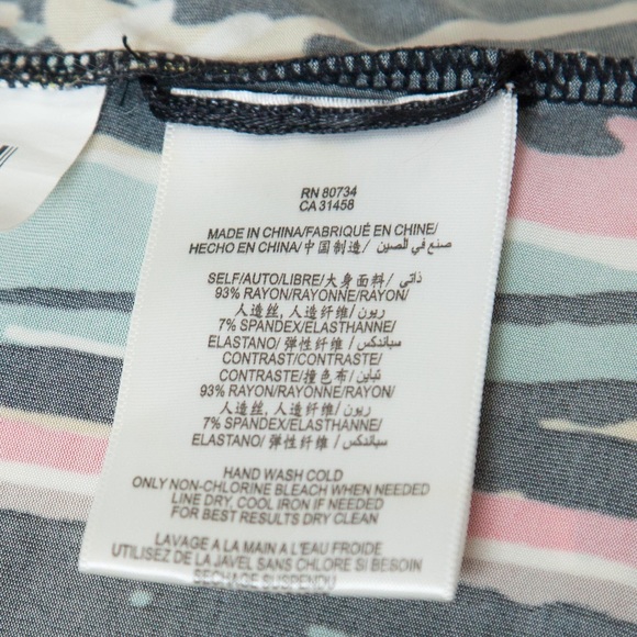 BCBGMaxAzria | Dresses | Bcbgmaxazria Colorblock Cocktail Dress | Poshmark