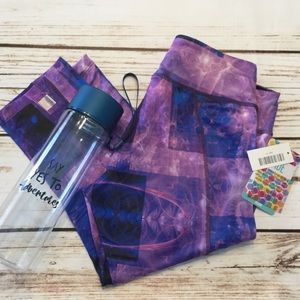 LuLaRoe | Pants & Jumpsuits | No Slip Stay Put Jade Capri By Lula ...