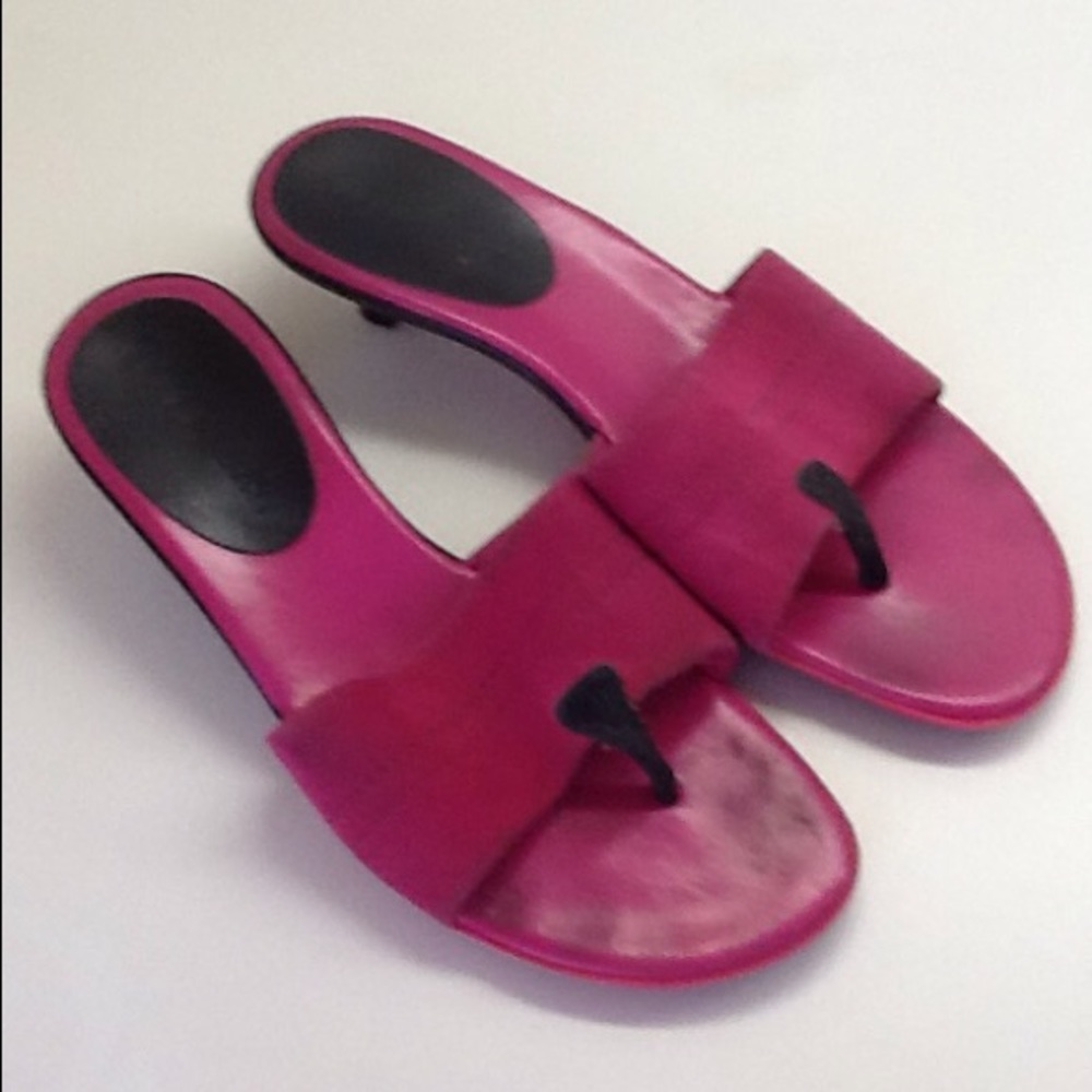Gianni Bini Raspberry Leather Sandals - Gem