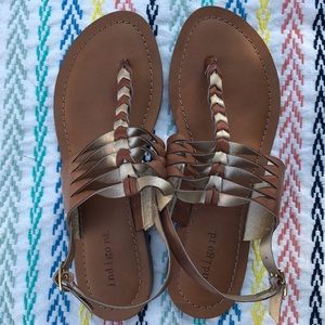 Indigo | Shoes | Like New Brown Gold Sandals Indigo Rd 245 | Poshmark