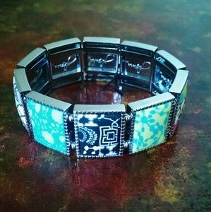 Jilzarah | Jewelry | Jilzarah Blossom Square Stretch Bracelet | Poshmark