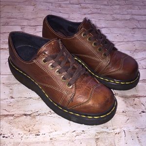 Dr. Martens | Shoes | Doc Martins Low Top Color Brown Style 865 Size 6 ...