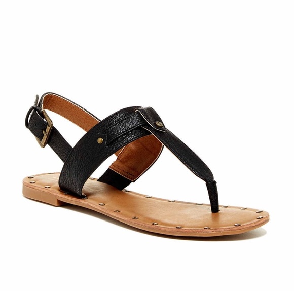 Melrose and Market | Shoes | Melrose And Market Britt Thong Sandal Size ...