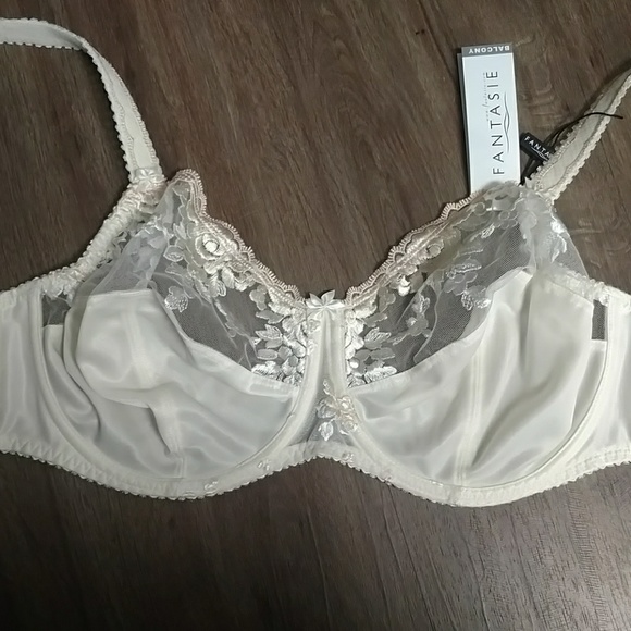 Fantasie | Intimates & Sleepwear | Nwt New 32j Lace Cream Balcony ...
