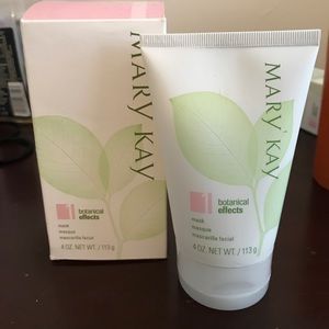 Mary Kay - 🆕 Mary Kay Charcoal Deep Cleansing Face Mask from Stephanie ...