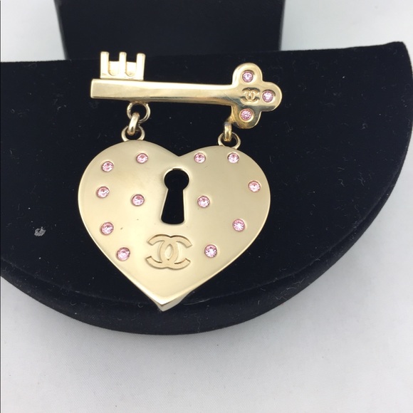 CHANEL | Jewelry | Authentic Chanel Lock And Key Brooch | Poshmark