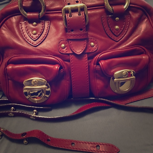 Marc Jacobs | Bags | Marc Jacobs Classic Red Buckle Purse | Poshmark