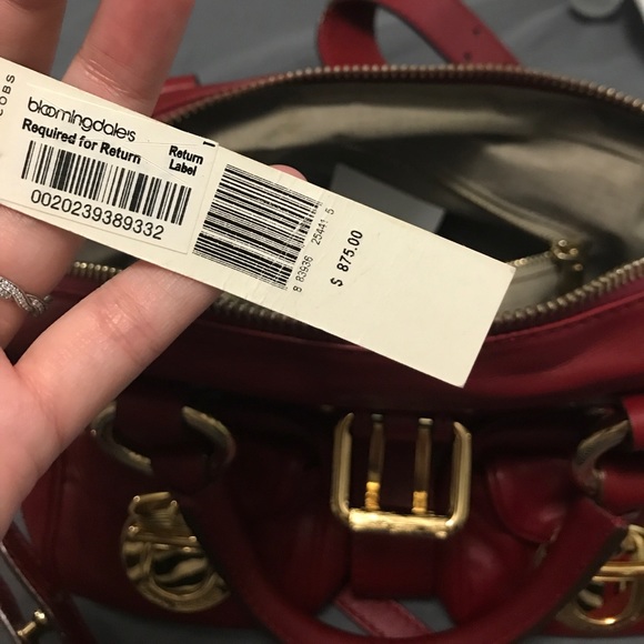 Marc Jacobs | Bags | Marc Jacobs Classic Red Buckle Purse | Poshmark