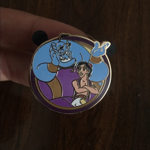 Disney | Accessories | Disney Aladdin And Genie Pin Nwot | Poshmark