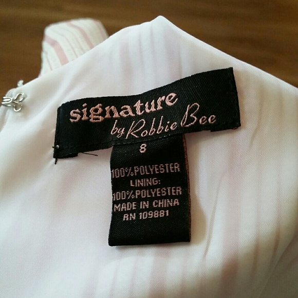 Signature by Robbie Bee | Dresses | Signature By Robbie Bee | Poshmark