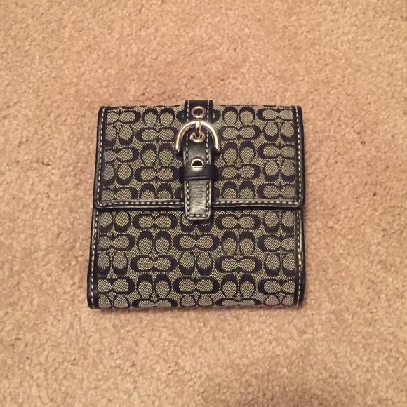 Coach | Bags | Coach Logo Signature Black Wallet | Poshmark