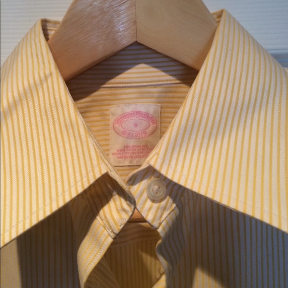 Brooks Brothers | Tops | Brooks Brothers Tailored Fit Button Down Shirt ...