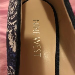 Nine West | Shoes | Nine West Blue And White Heels | Poshmark