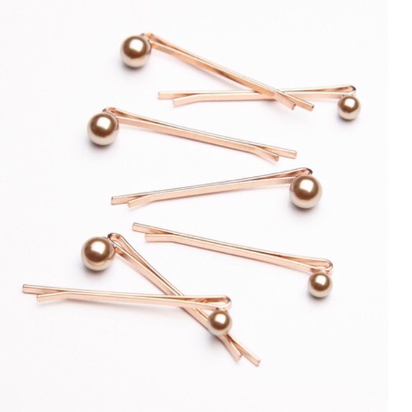 Free People | Accessories | Free People Floating Pearl Rose Gold Bobby ...