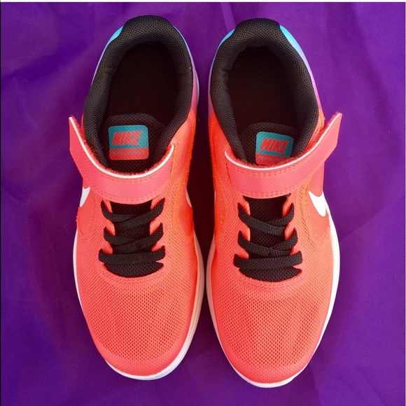 Nike | Shoes | Nike Girls Running Shoes | Poshmark