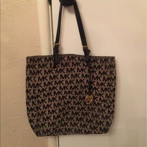 Kelsi Dagger Bags | Kelsi Dagger Cameron Suede Hobo Shoulder Bag | Poshmark