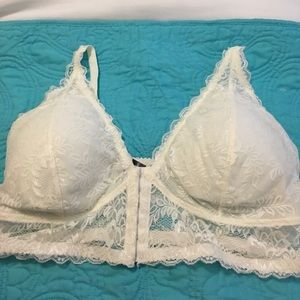 33% off Rene Rofe Other - NWT Rene Rofe PLUS SIZE black lace bralette ...