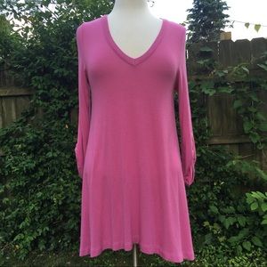 Nally & Millie | Dresses | Nally And Millie Pink V Neck 34 Sleeve Full ...
