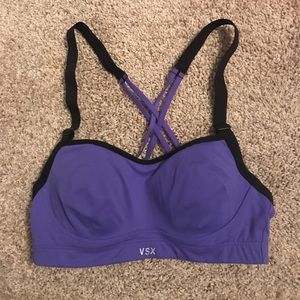 59% off Victoria's Secret Other - VSX Sports Bra, 32B, maximum support ...