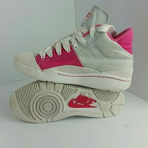 Nike | Shoes | Nike Outbreak Hi Tops Women Shoes | Poshmark