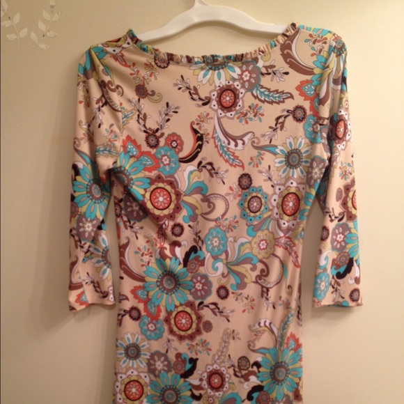 Nally & Millie | Dresses | Nally Millie Floral Print Shift Dress Sz M ...