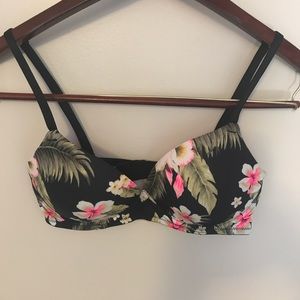 42% off PINK Victoria's Secret Other - VS [PINK] ultimate Purple Push ...