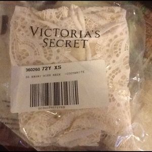 Victoria's Secret | Intimates & Sleepwear | Vs Dream Angels Bralette ...