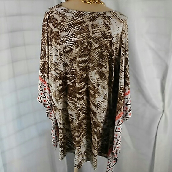 Alia | Tops | Alia Brand Poncho Like Tunic Snake Print | Poshmark