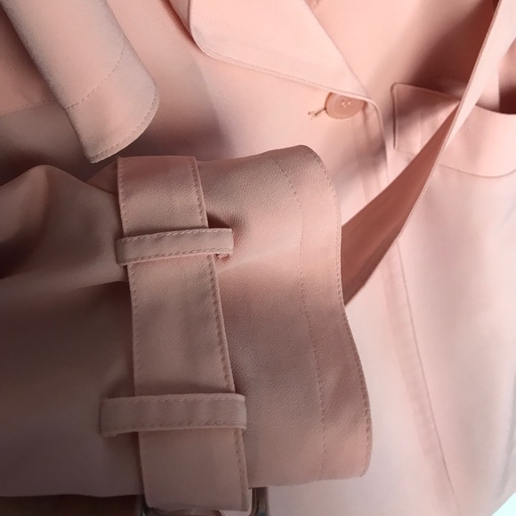 Jennifer Lopez | Jackets & Coats | Jennifer Lopez Rose Cloud Trench ...