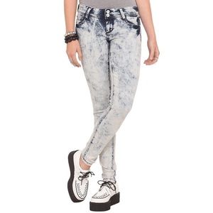 Hot Topic | Jeans | Lovesick Blue Acid Wash Skinny Jeans | Poshmark