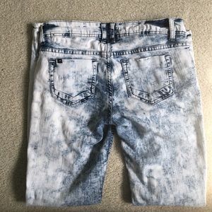 Hot Topic | Jeans | Lovesick Blue Acid Wash Skinny Jeans | Poshmark