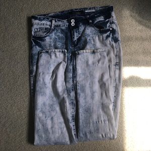 Hot Topic | Jeans | Lovesick Blue Acid Wash Skinny Jeans | Poshmark