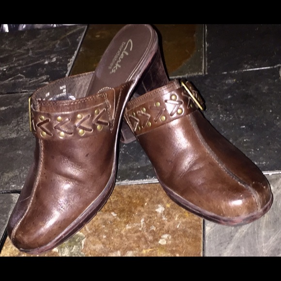 Clarks | Shoes | Brown Clarks Bendables Mule Clog Buckle Shoes 85 ...