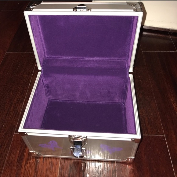 Sanrio | Accessories | Brand New Hello Kitty Box So Cute To Put Things ...